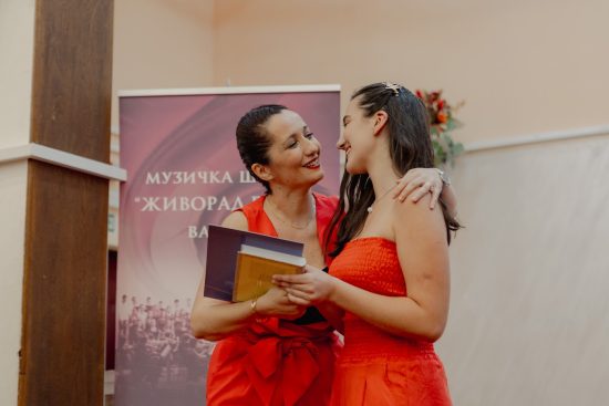 NAJBOLJI MEĐU NAJBOLJIMA: Đak generacije OMŠ "Živorad Grbić" - Hana ...
